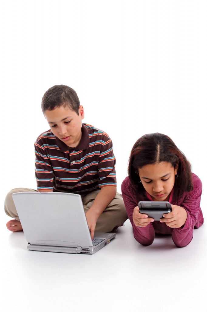 Kids-on-devices - Katy Texas